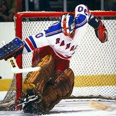 Goalie Mask - John Davidson NHL New York Rangers – Vintage Sports Items